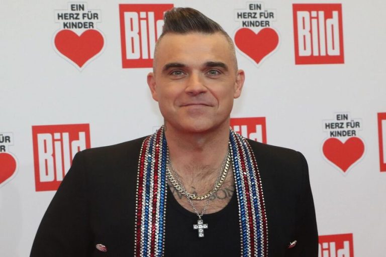 Robbie Williams revela que Glenn Hughes y Tony Iommi colaboran en su ...