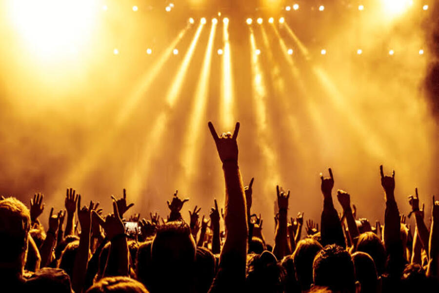 5 grandiosos discos del metal chileno › Heavy Mextal