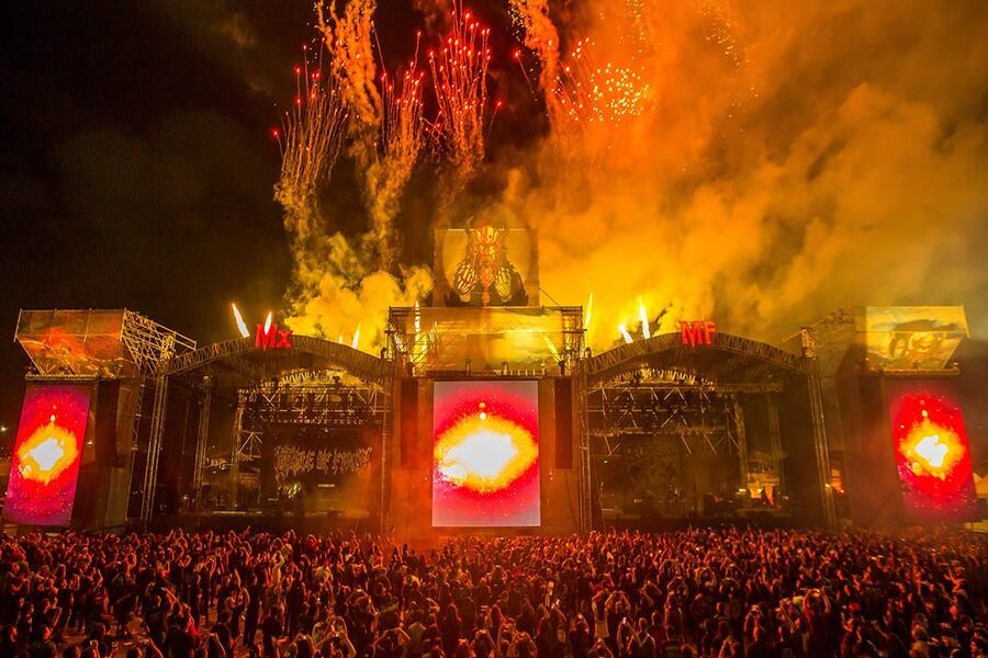 5 subgéneros de metal extremo que debes conocer › Heavy Mextal