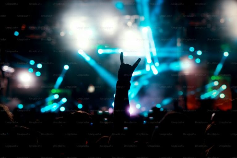 5 cosas que caracterizan a un metalero › Heavy Mextal