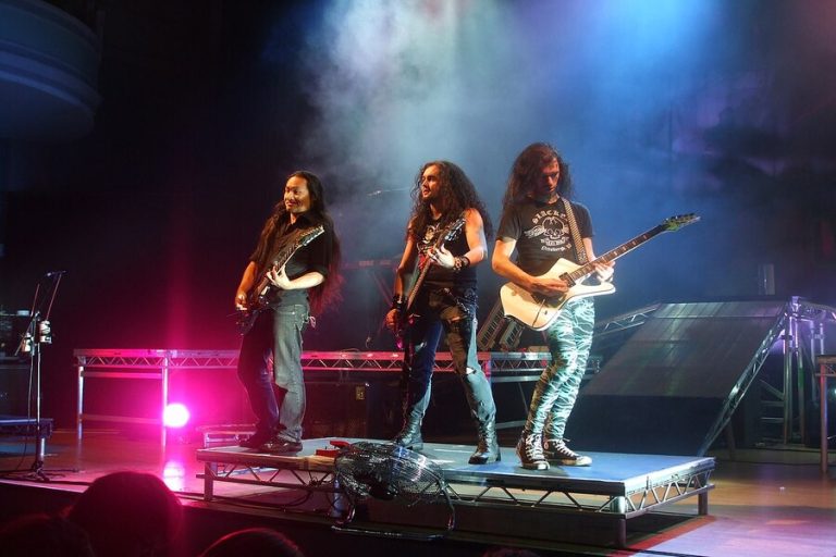 Todo lo que tienes que saber sobre la banda de metal DragonForce ...