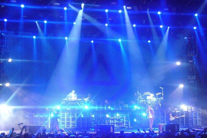 ¿Cuándo se fundó la banda Linkin Park? › Heavy Mextal